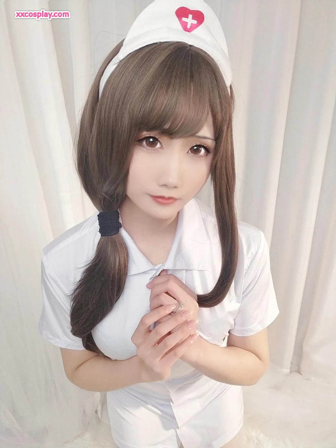 Xiaomei Ma: Verführerische Krankenschwester-Hausfrau | xxcosplay